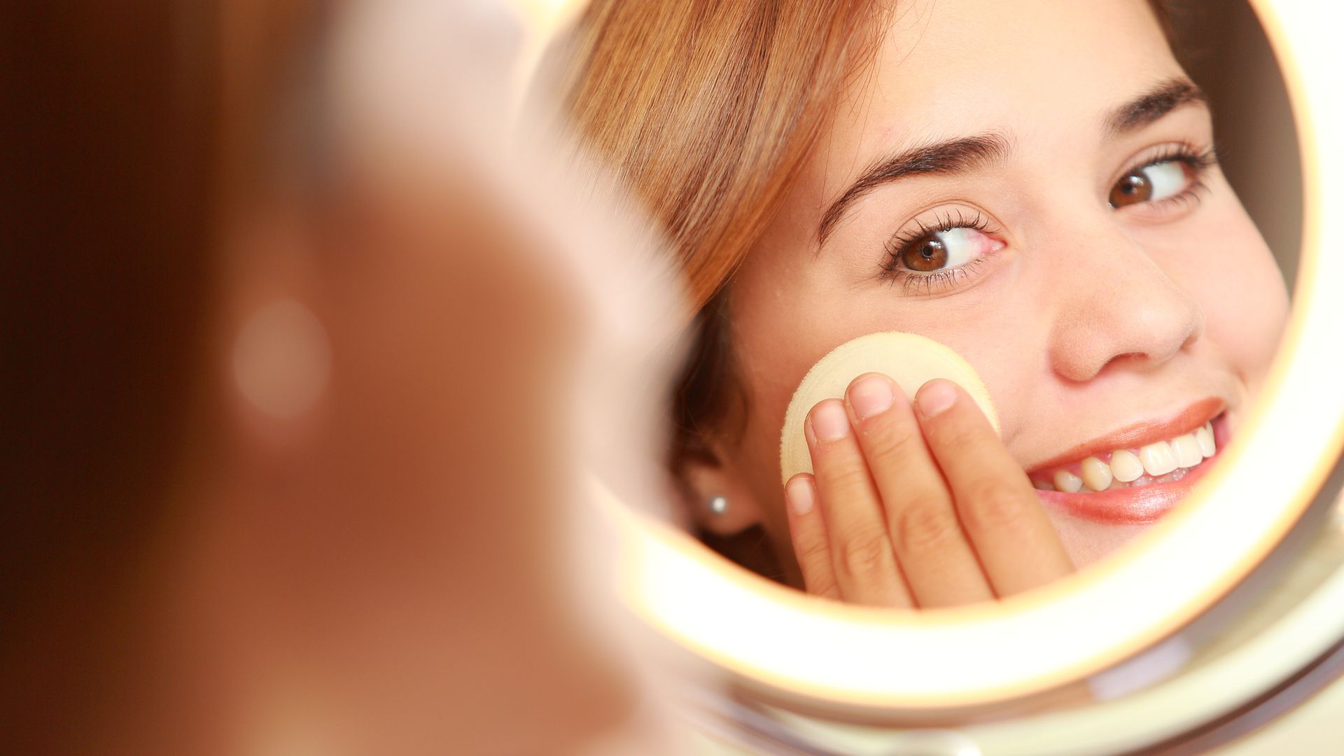 How To Use Pancake Makeup On Face